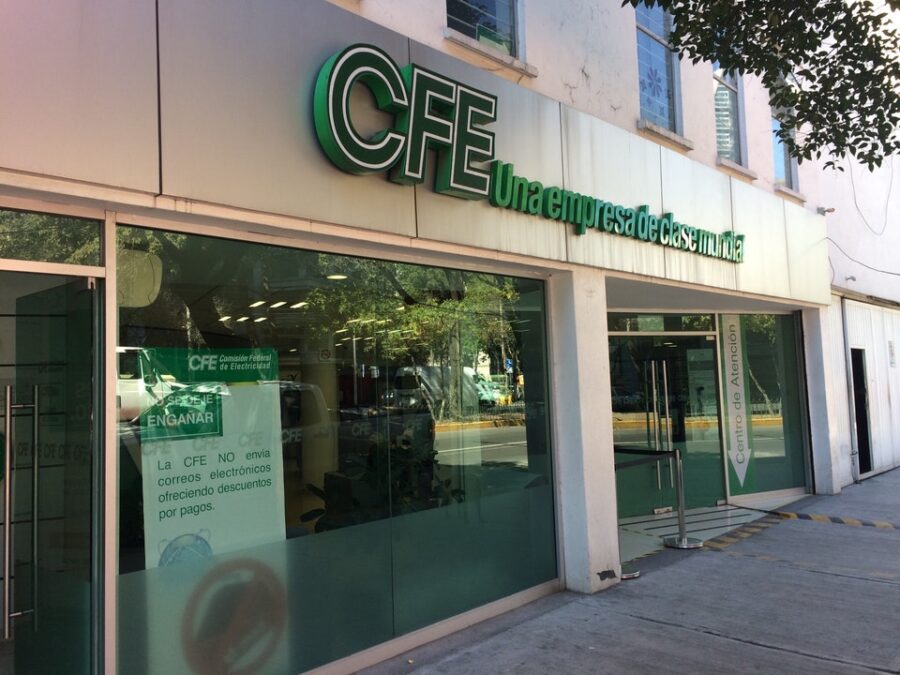 Oficinas de CFE en Esquina Libredo Rivera – Puebla